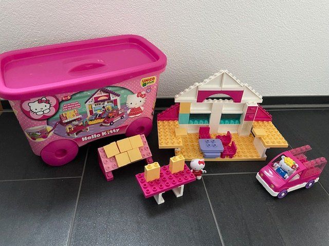 Hello Kitty Set (Gebraucht) in Zürich für CHF 9 – mit Lieferung auf ...