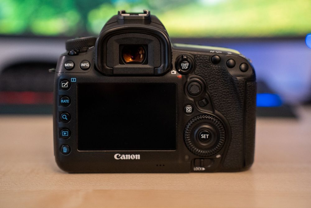 Canon 5D Mark IV TOP Zustand (Gebraucht) in Zürich für CHF 899 – mit ...