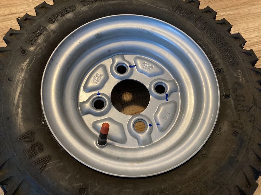 Mefro Stahlfelgen 3.00 D x 8 Zoll mit Reifen 4.00-8 Zoll 2St (Gebraucht ...