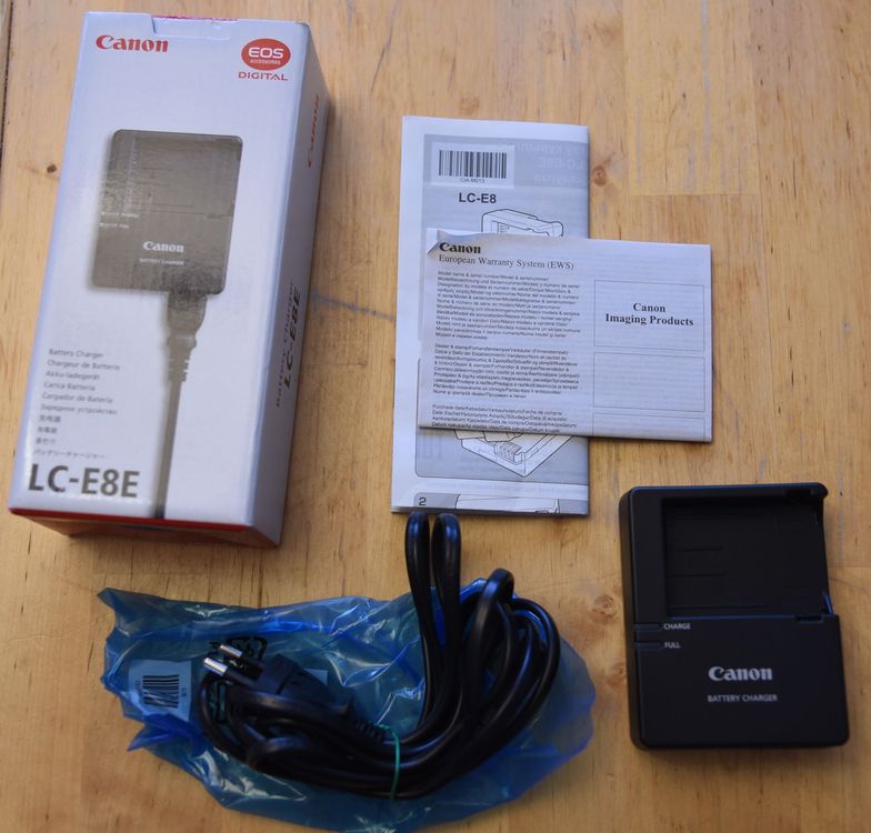 Canon Akku Ladegerät LC-E8E (Neu (gemäss Beschreibung)) in Frenkendorf ...