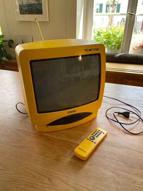 NOKIA YELLOW FELLOW FERNSEHER 1987 (Gebraucht) in für CHF 150 – nur ...