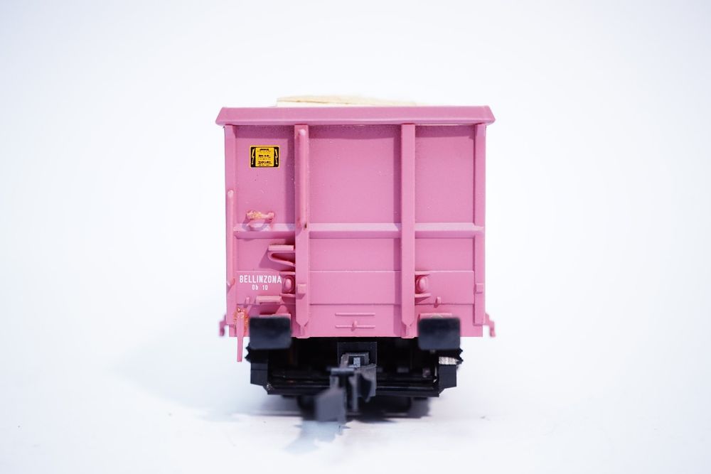 8å Sachsenmodelle 16064 Güterwagen Eanos pink mit Holzladung (Gebraucht ...