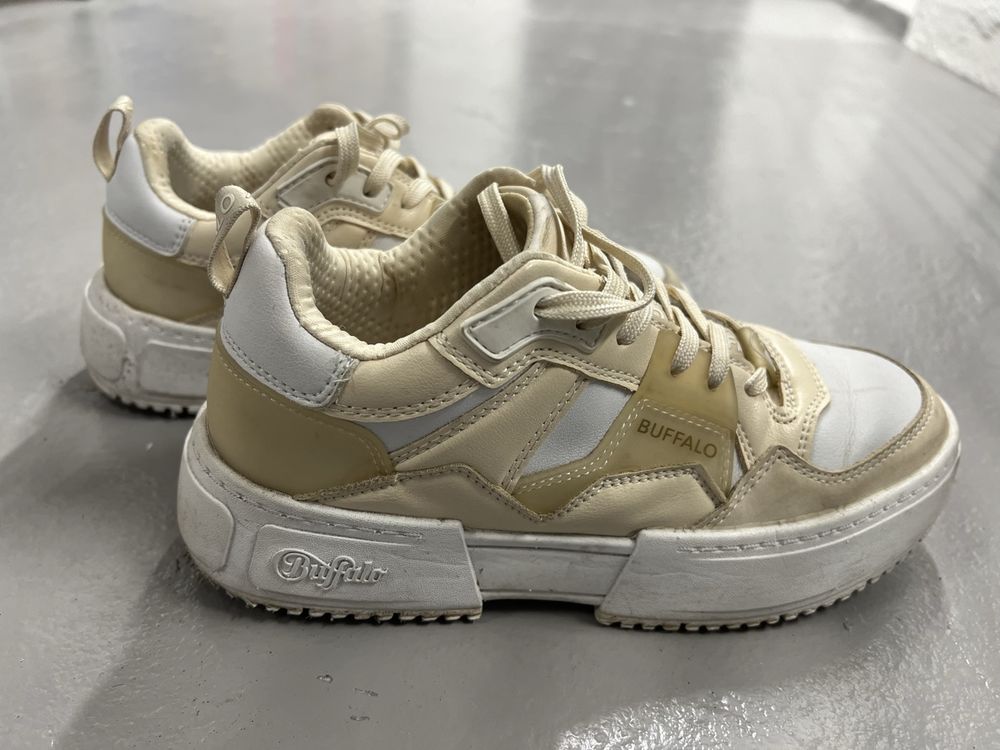 Buffalo Plateau vegan Sneaker, Gr. 36 (Gebraucht) in Zürich für CHF 4 ...