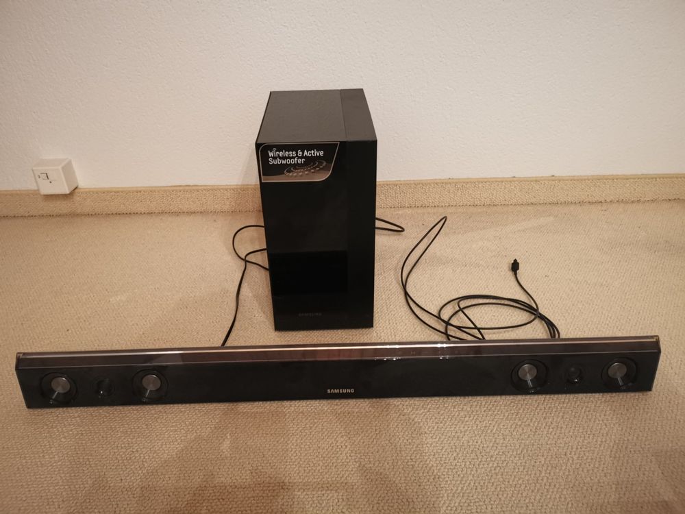 Samsung Soundbar HW-D450 + aktiv Wifi Subwoofer (Gebraucht) in ...