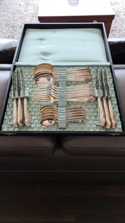 24-teilig Silberbesteck mit Koffer | Kaufen auf Ricardo