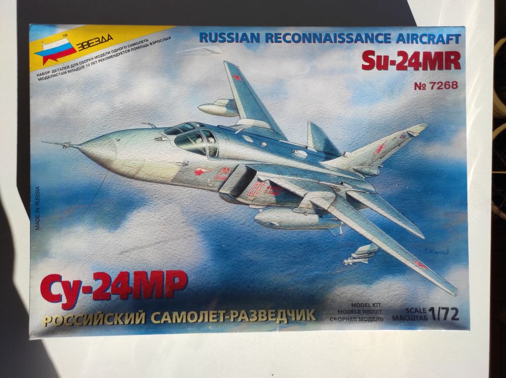 Sukhoi Su-24MP russ. Aufklärer, Bausatz von Zvezda 1/72 (Neu und originalverpackt) in La Chaux ...