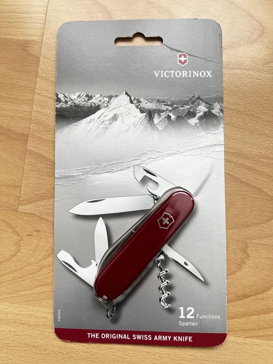 Victorinox Spartan Taschenmesser, 12 Funktionen, Neuwertig (Neu und originalverpackt) in ...