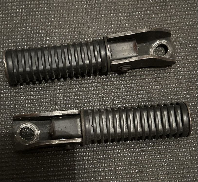 Honda cm125 cale pied passager (Gebraucht) in Ecublens VD für CHF 15 ...