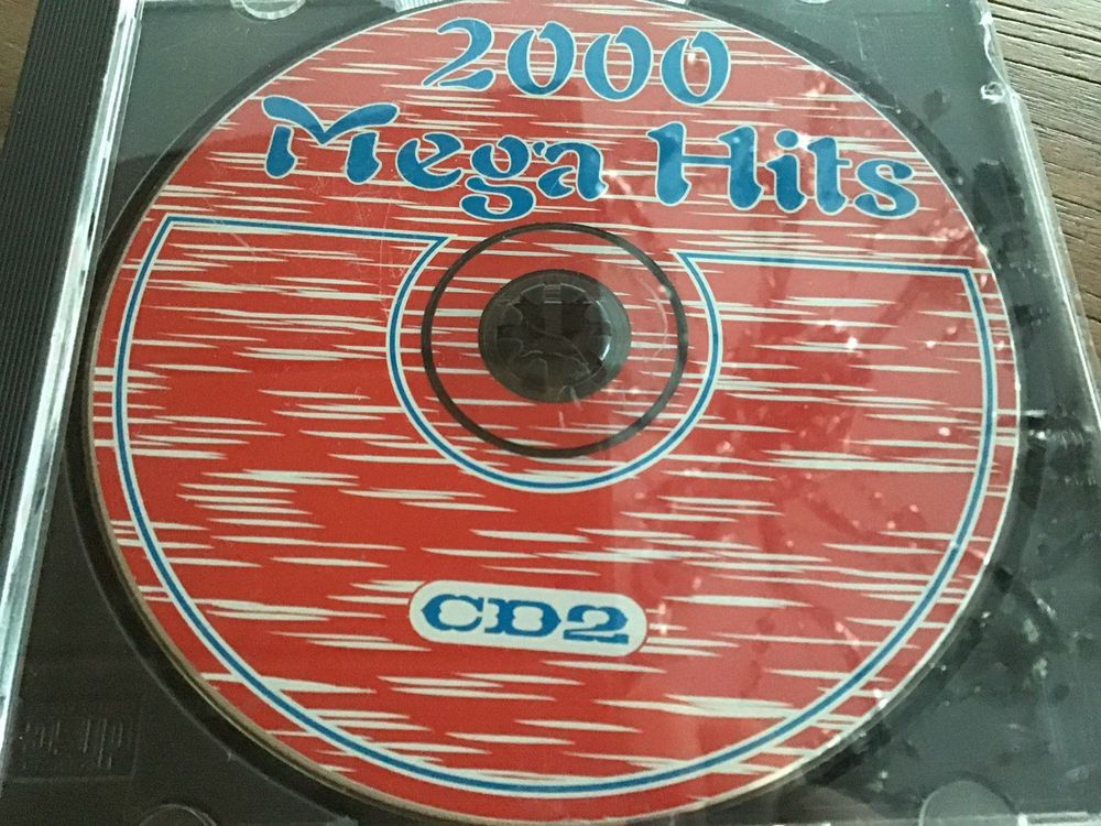 MEGA HITS 2000 (Gebraucht) in Thierachern für CHF 1 – mit Lieferung auf ...