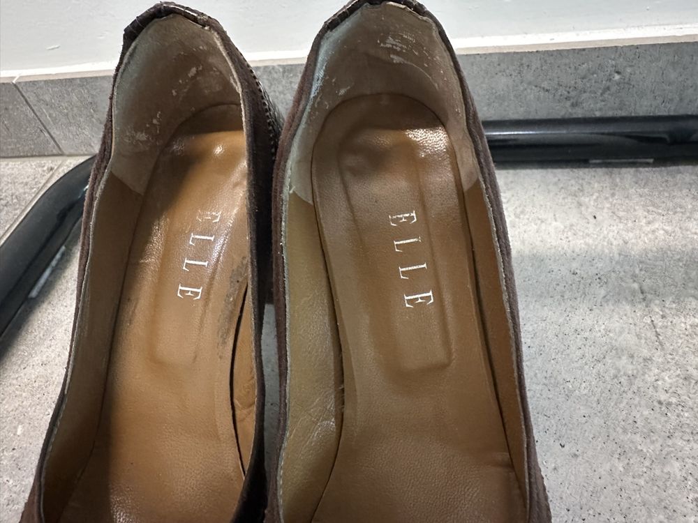 Elle Décolleté Marrone Vintage in pelle 39 (Gebraucht) in Losone für ...