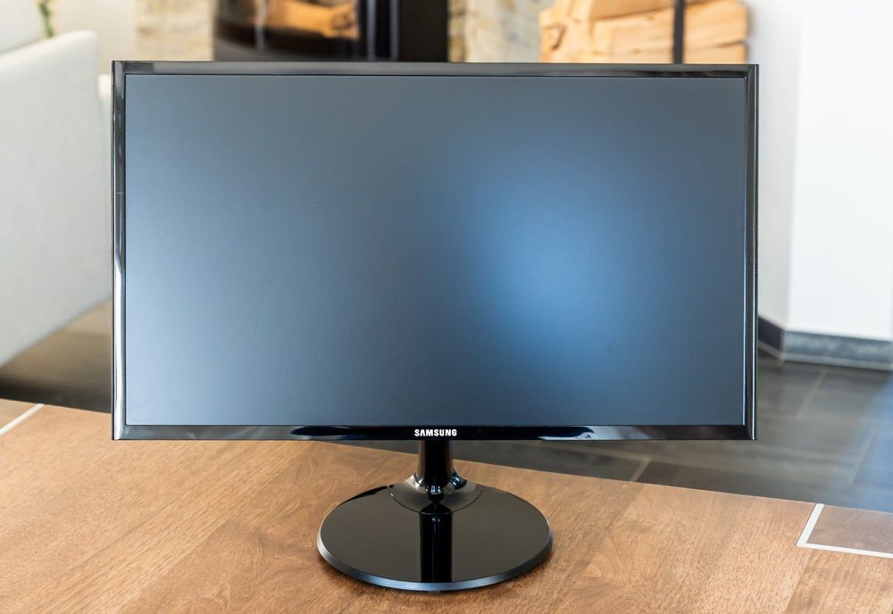 Samsung S24F354FHU,24" Monitor, Full HD (Gebraucht) in Berg TG für CHF ...