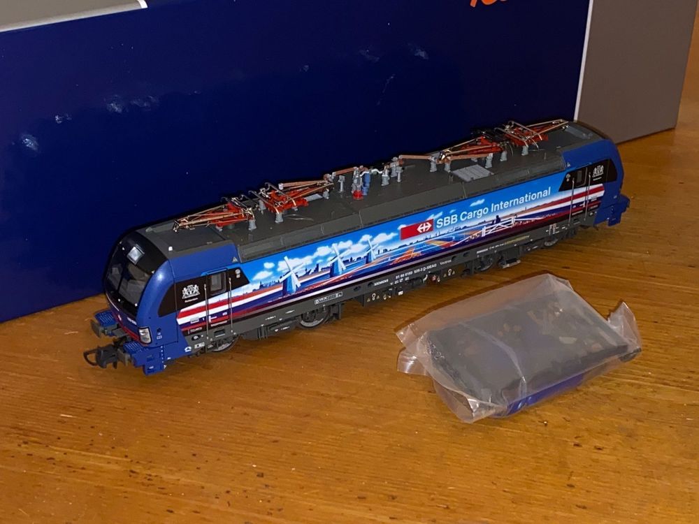 AEMA 100498 H0/DC Roco 71948 SBB Cargo 193 525-3 Neu Portofr (Neu und ...