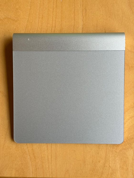 Apple Wireless Trackpad with batteries and charger (Gebraucht) in Basel ...