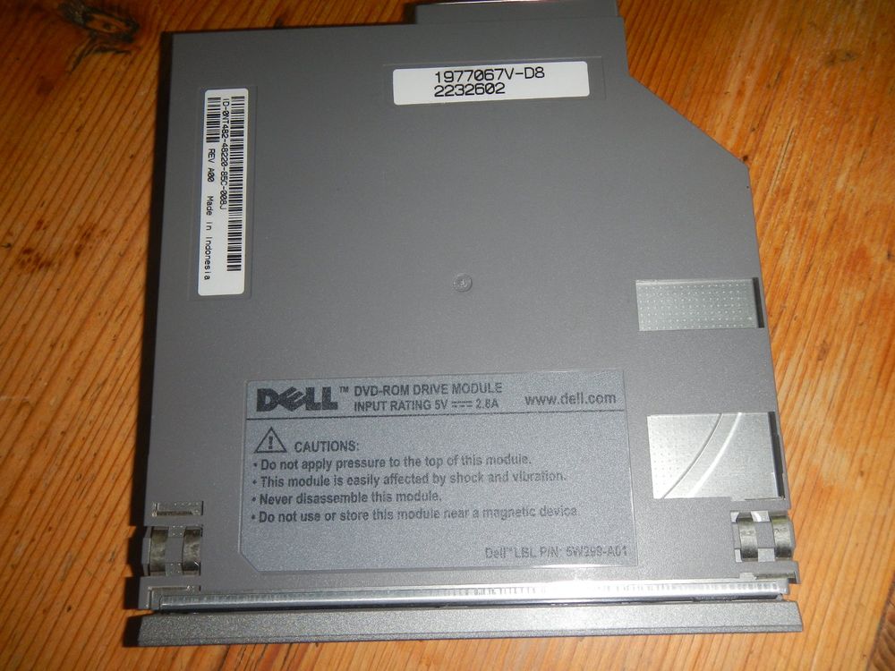 Dell Latitude D600 (Gebraucht) in Basel für CHF 26 – mit Lieferung auf ...