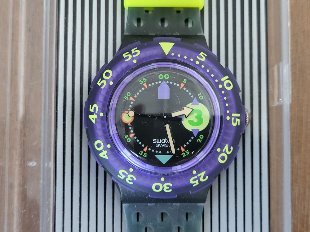 SWATCH SCUBA SDB101 CAPTAIN NEMO NEU (Neu und originalverpackt) in Lommiswil für CHF 30 – mit ...