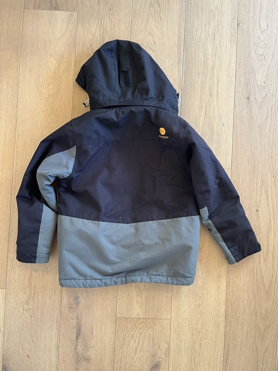 46 Nord Skijacke Gr. 140, gebraucht, für den Winter! (Gebraucht) in ...