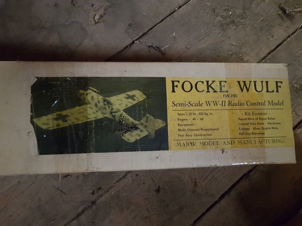 KIT FOCK WULF (Neu und originalverpackt) in Payerne für CHF 90 – mit ...