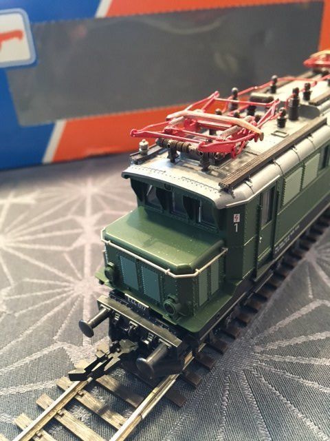 ROCO 43404 DB E-Lokomotive E 44 (Gebraucht) in Luzern für CHF 49 – mit ...