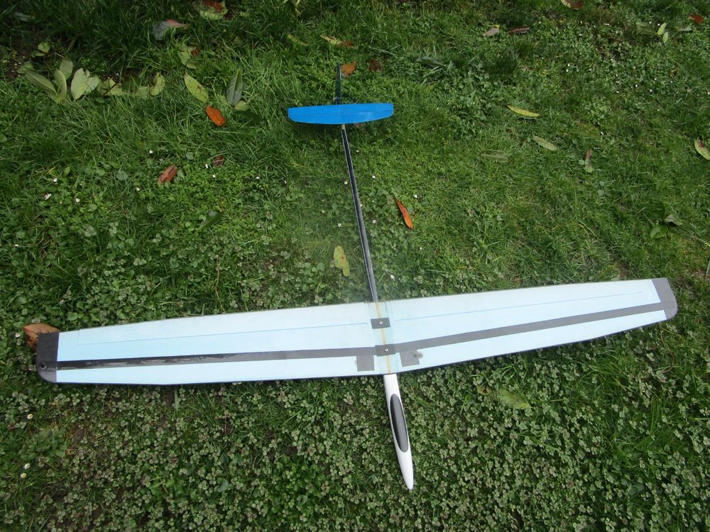 schöner wenig benutzter DLG HLG RC Segler 150cm 250g | Kaufen auf Ricardo