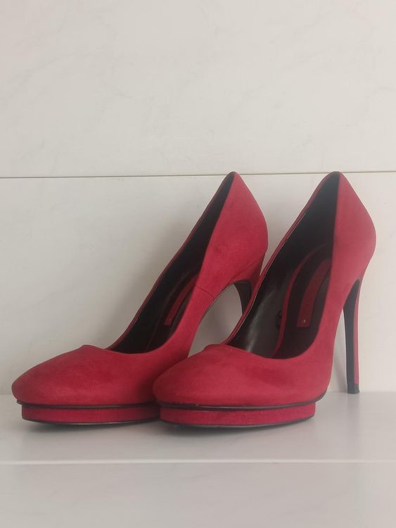 Escarpins Zara Woman 38 talon 12cm plateau 2cm velours (D'occasion) à ...
