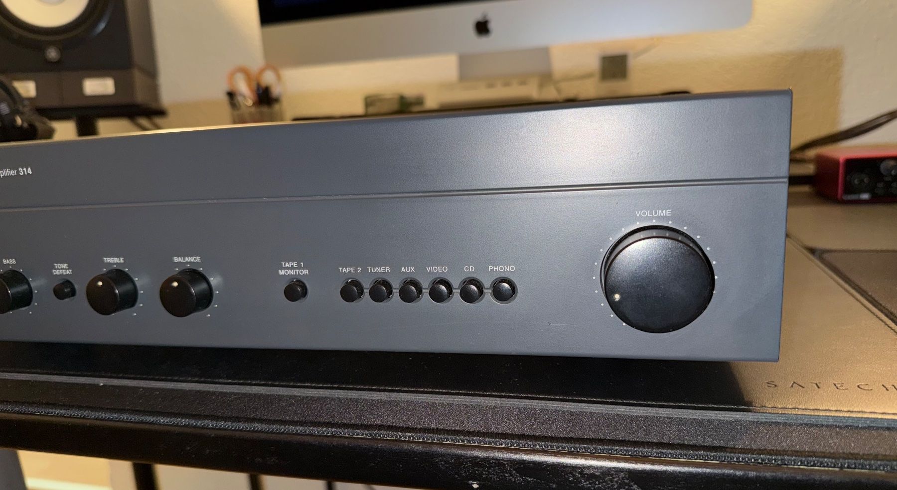 Amplificateur stereo NAD 314 - Défectueux (Défectueux) à St-Séverin ...