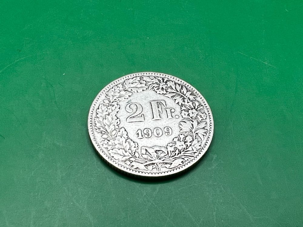 2 Franken Münze Jahrgang 1909 (Gebraucht) in Frauenfeld für CHF 5 – mit Lieferung auf Ricardo kaufen