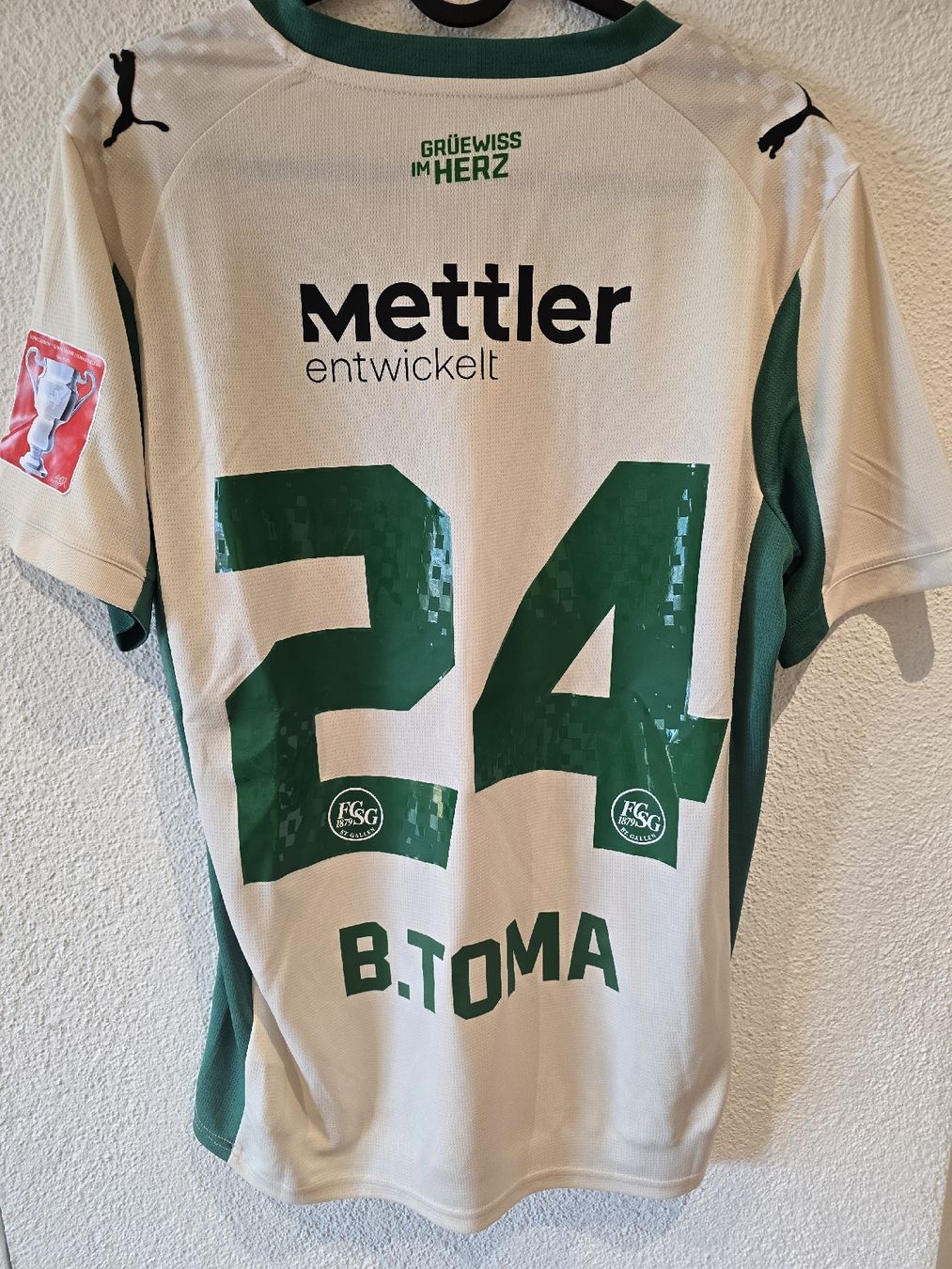 Originales FC St. Gallen Trikot - Saison 2025/2026 (Gebraucht) in Zumikon für CHF 150 – nur ...