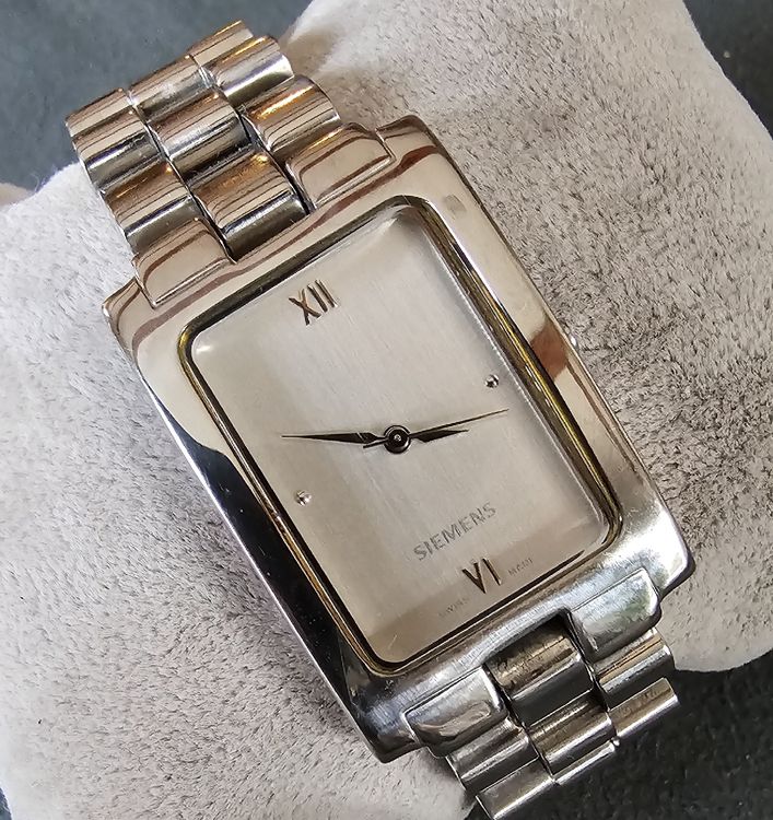 SİEMENS Quartz Swiss Made Damenuhr (Gebraucht) in für CHF 45 – mit ...