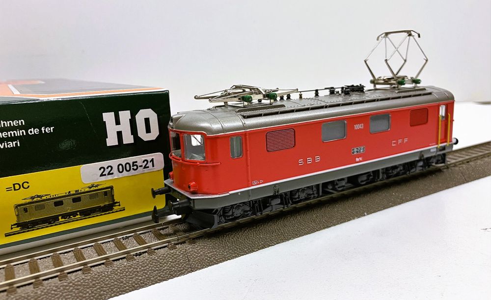 Hag 22 005-21 digital Esu Lokpilot= Re 4/4I SBB 10043 LED (Neu (gemäss Beschreibung)) in Thun ...