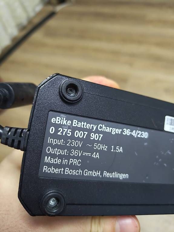 Bosch eBike Ladegerät 36V 4A Active / Performance Line (Gebraucht) in ...