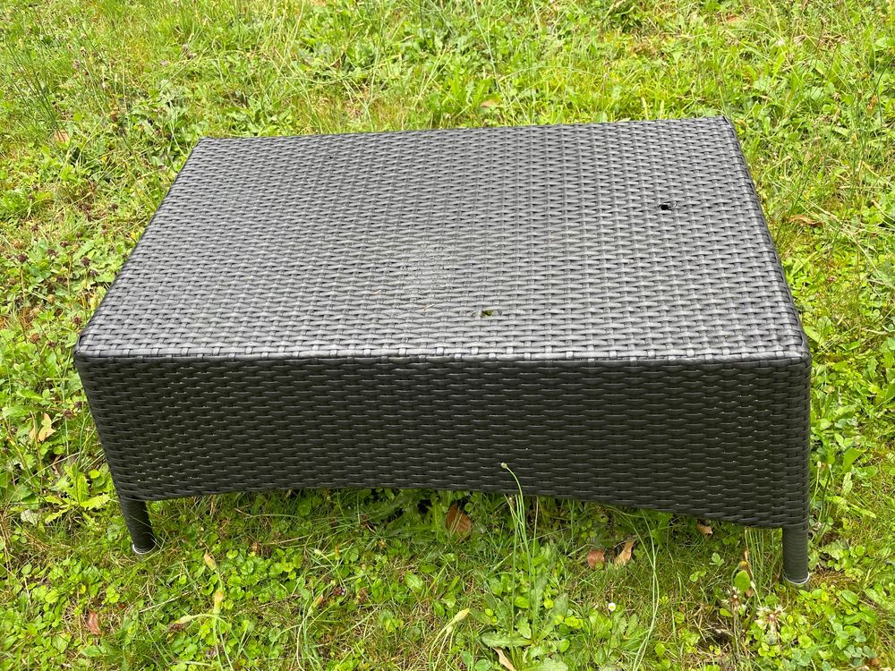 Rattan Tisch (Gebraucht) in Zürich für CHF 15 – nur Abholung auf ...