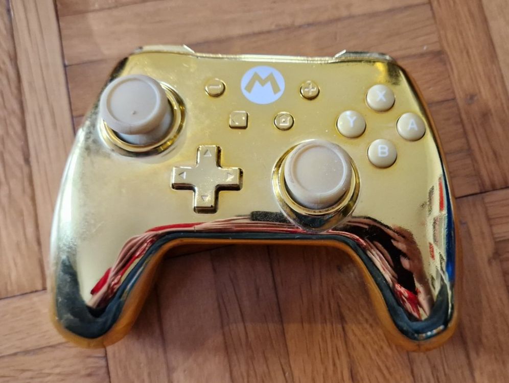 Mario Controller Gold Drittanbieter | Kaufen auf Ricardo