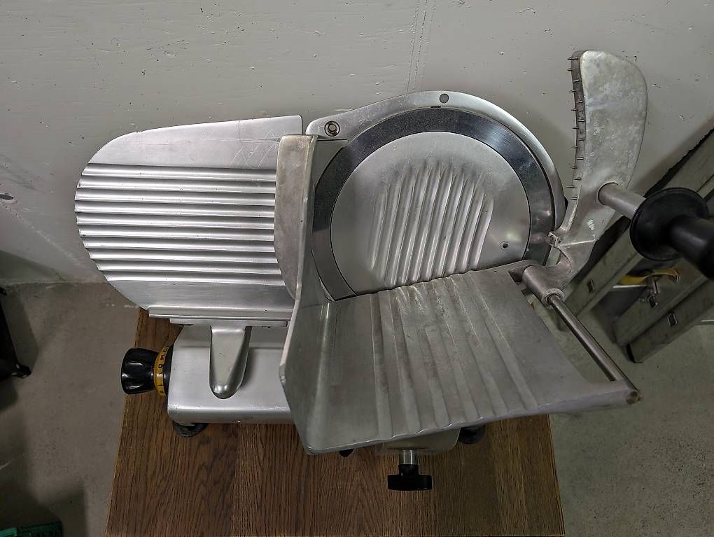 Omas GLD 300 Schneidemaschine (Gebraucht) in Basel für CHF 50 – nur ...