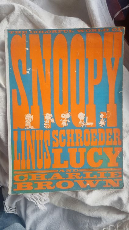 The Colorful World of Snoopy Linus Schroeder Lucy and Charli (Gebraucht ...