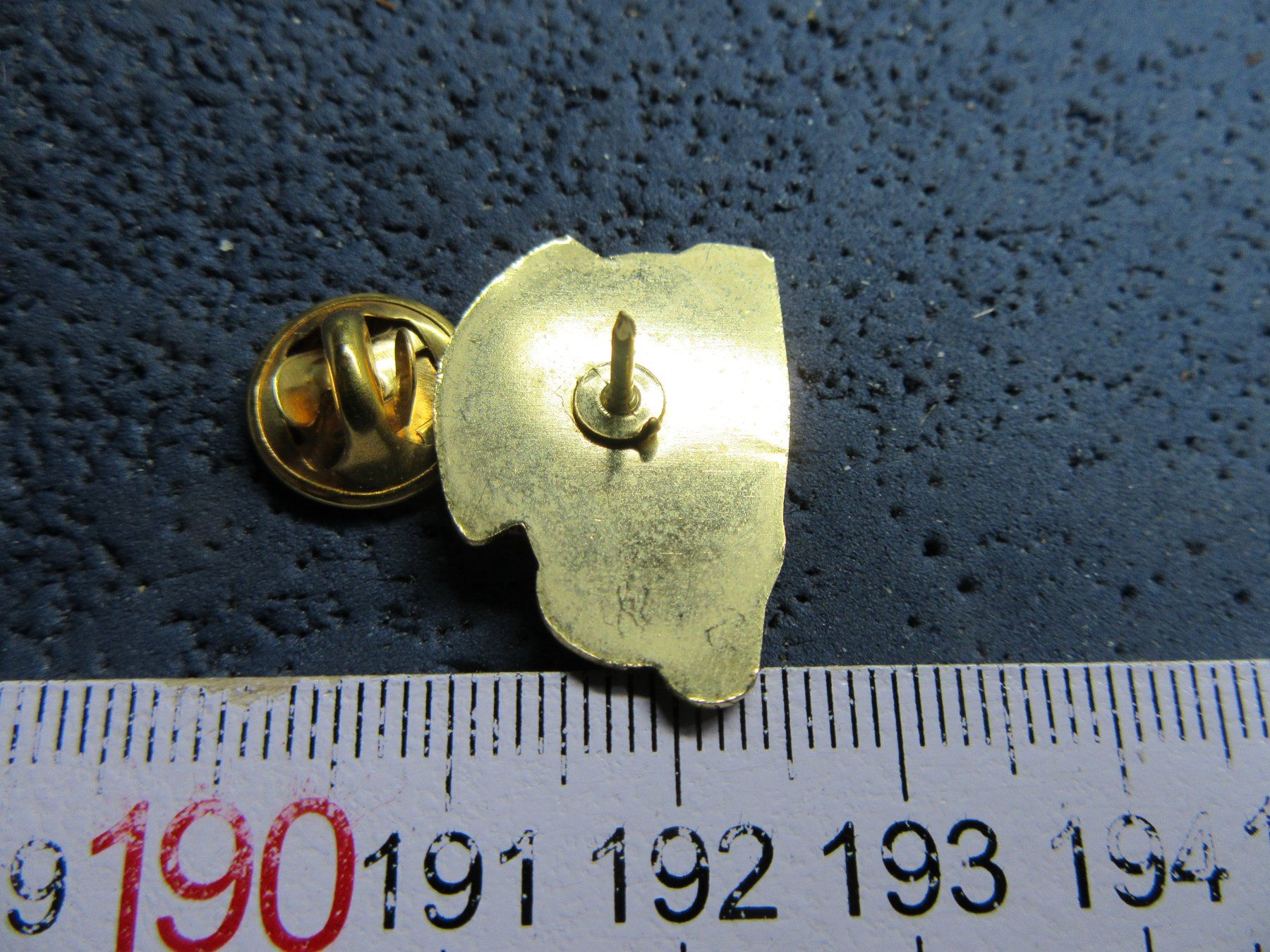 VW KÄFER OLDI AUTO PIN GLASIERT GARAGE SCHWEIZ (Gebraucht) in Ettingen ...