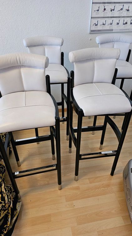 4 edle Barhocker in Leder weiss (Gebraucht) in Unterägeri für CHF 98 ...