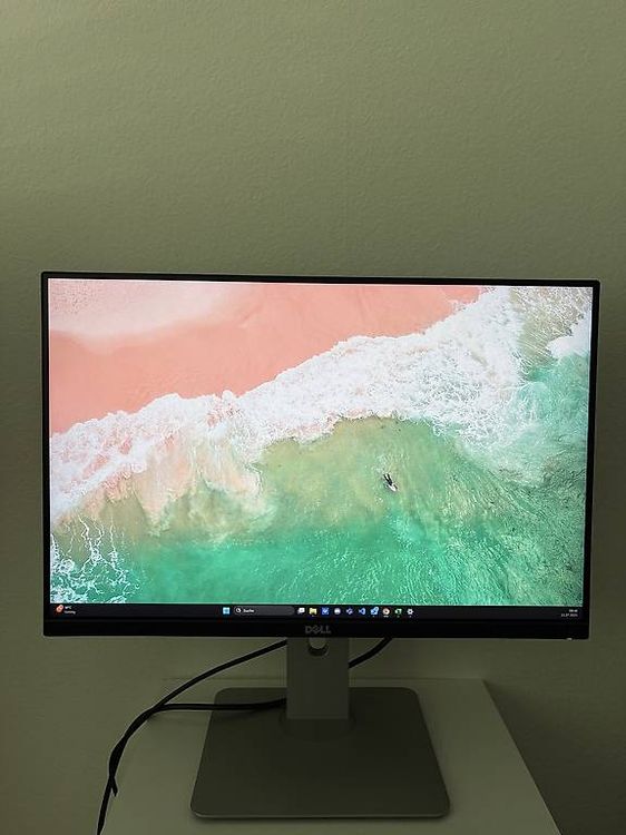Dell UltraSharp U2415, 24 Zoll IPS Monitor im 16:10 Format (Gebraucht ...
