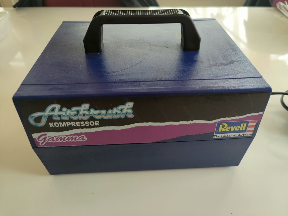 Airbrush Kompressor Gamma von Revell (Gebraucht) in Alpnach Dorf für ...