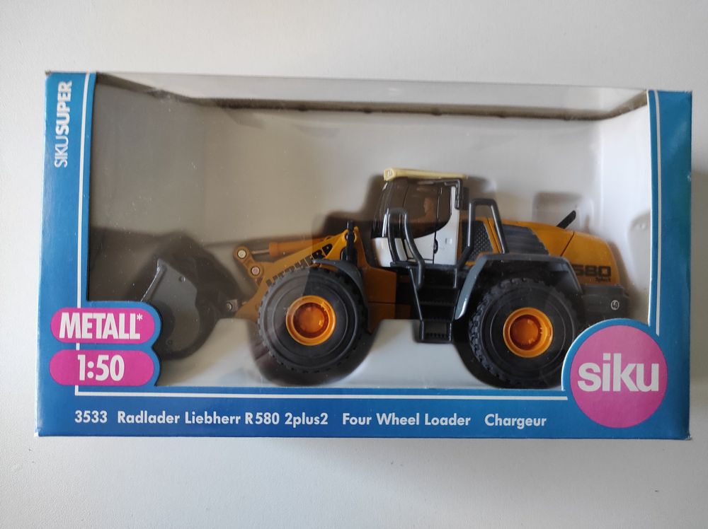 Radlader Liebherr R580 2plus2 von Siku 1/50 aus Metall (Neu und ...