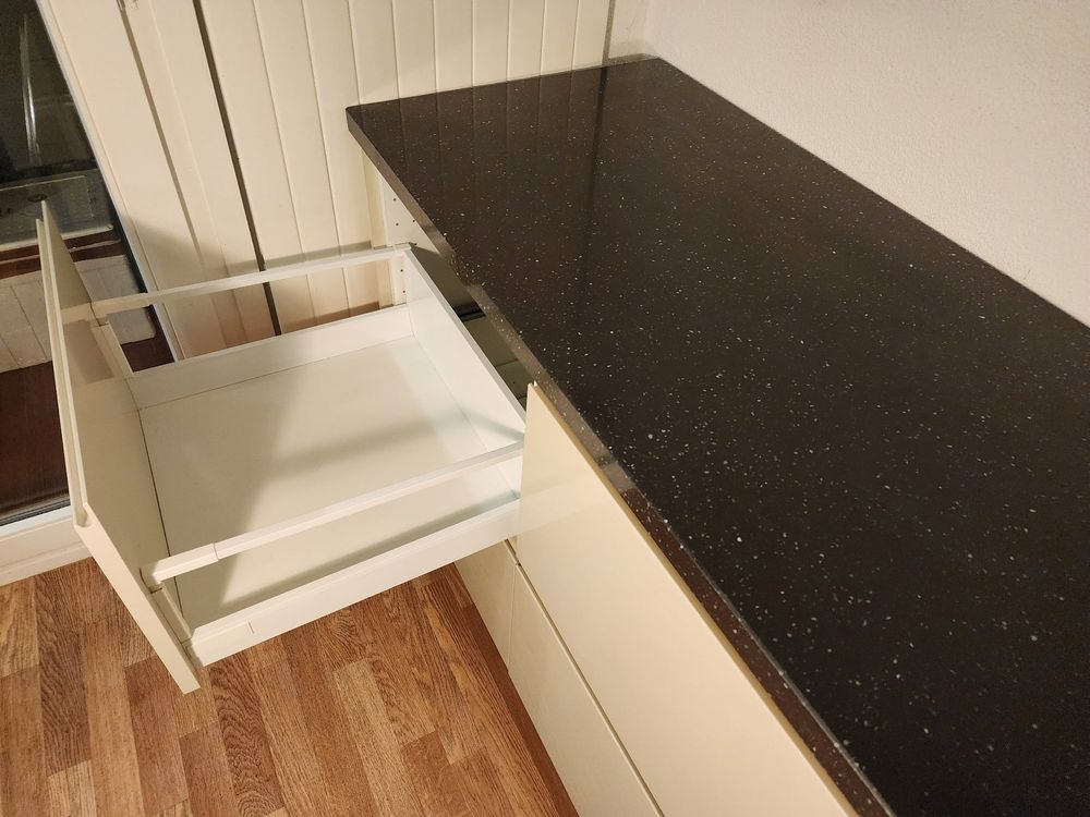 IKEA Method / Voxtorp Küchenbereich: Arbeitsplatte + Schrank (Gebraucht ...