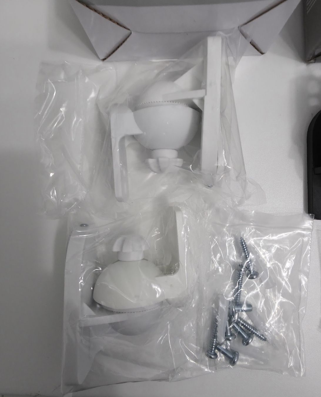 Lautsprecher-Wandhalterung x2 (Neuf avec emballage d'origine) à Embrach ...