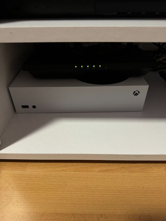 Xbox Series S ab 20,-! (Gebraucht) in Mettmenstetten für CHF 120 – mit Lieferung auf Ricardo kaufen