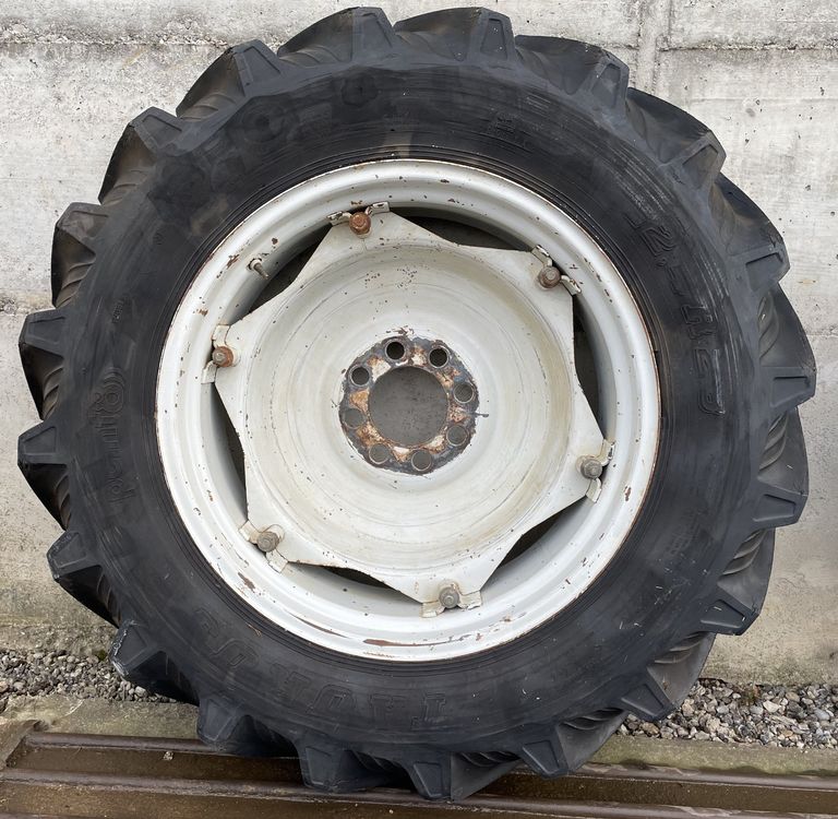 12.4 R28 320/85 R28 Kompletträder Ford New Holland Same (Gebraucht) in ...