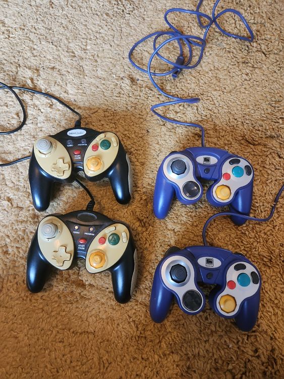 4 Gamecube Controller (3rd party) (Gebraucht) in Gümligen für CHF 39 ...
