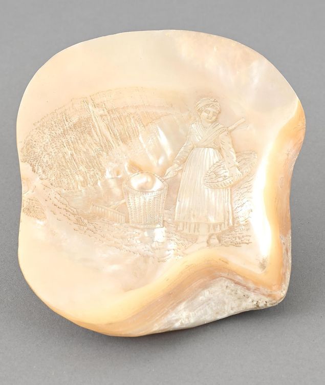 Antike Perlmutter Muschel Schnitzerei (Gebraucht) in Bern für CHF 49 ...