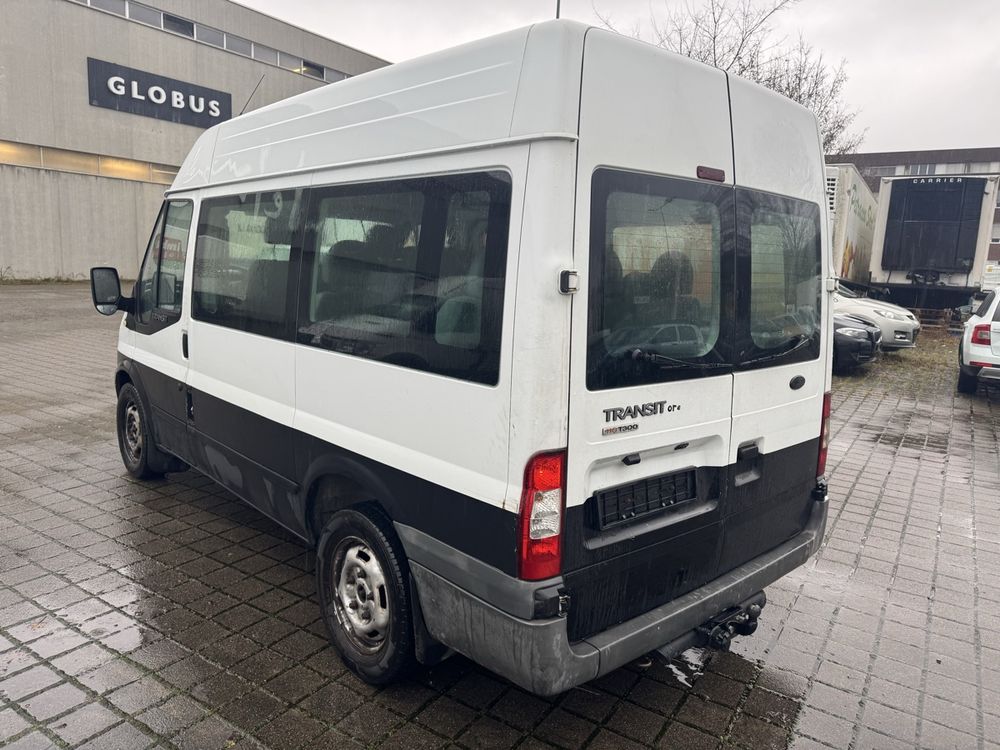 Ford Transit 300S, 9-Plätzer 2008 mit Klima ab 100.- (Defekt) in ...