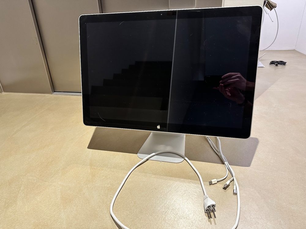 Apple LED Cinema Display | Kaufen auf Ricardo
