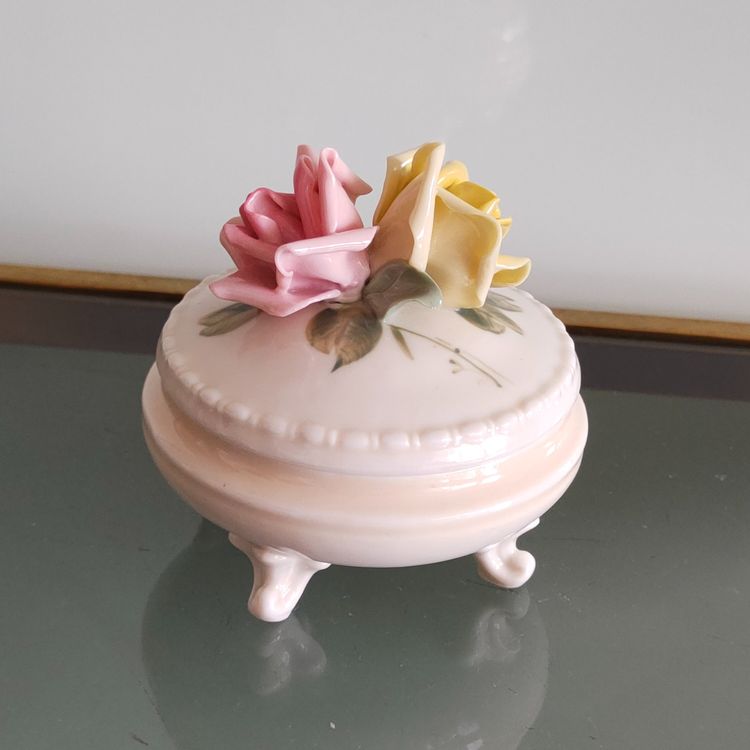 Vintage-Porzellanschale mit EMS-Deckel (Gebraucht) in Birr für CHF 15 – mit Lieferung auf ...