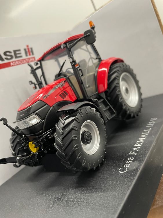 Case IH Farmall 115u UH 1:32 (Neu und originalverpackt) in Vionnaz für ...