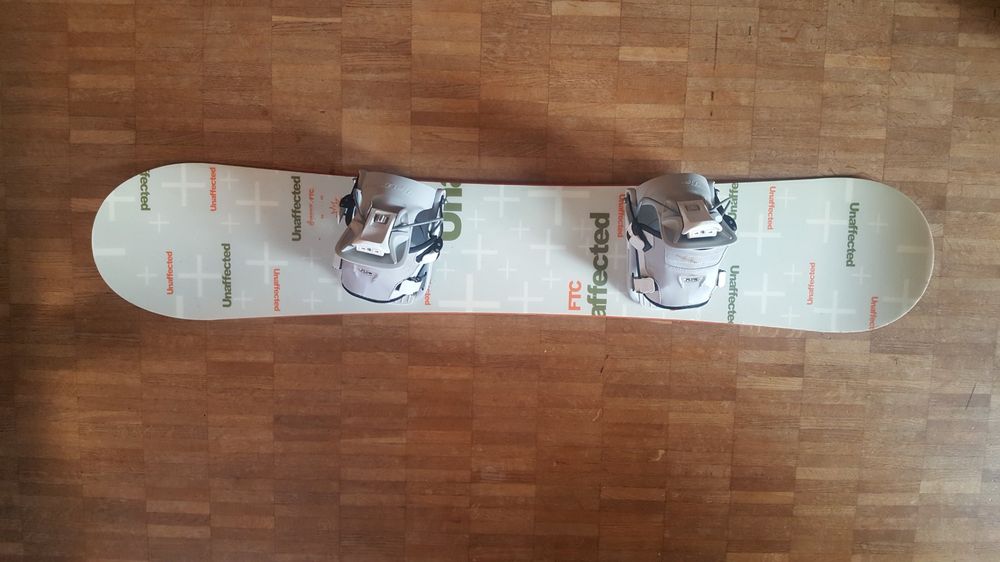 Snowboard ca.145cm lang (Gebraucht) in Wildberg für CHF 20 – nur ...